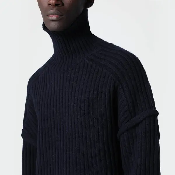 Séfr Dark Navy Ribbed Wool Turtleneck Sweater