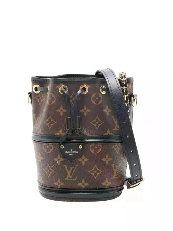 LOUIS VUITTON 2021-2026 Monogram Canoe Bucket Bag