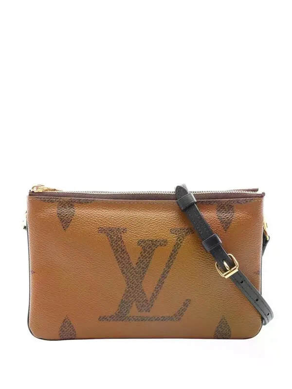 LOUIS VUITTON 2020 Monogram Giant Reverse Double Zip Pochette Crossbody Bag