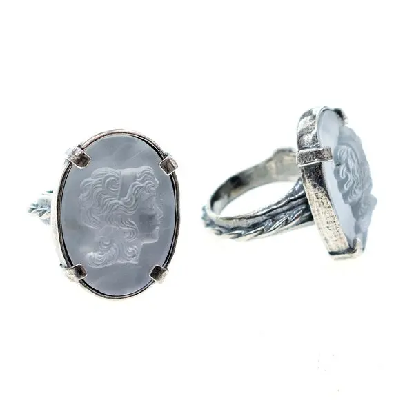 GEM KINGDOM Cameo Ring - White