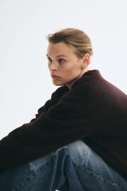 H&M Sweater