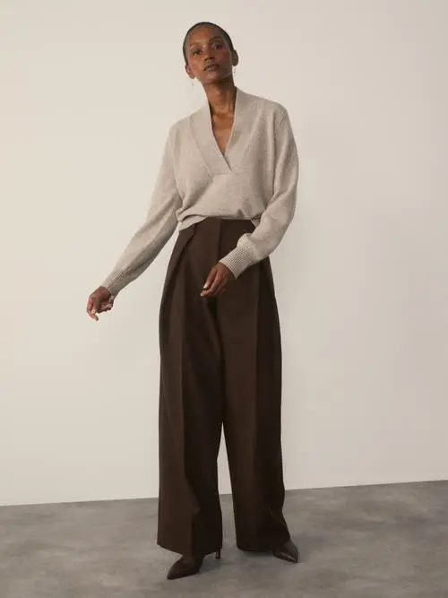 The Fold Orta Wool Blend V-neck Sweater