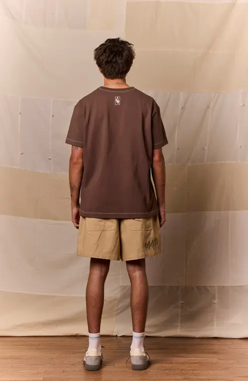 UNDER THE LIGHTS The Patch Tee - Brown