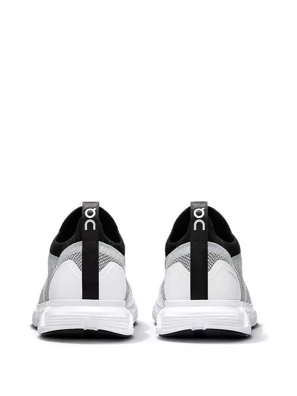 On Cloud 6 Versa Sneakers