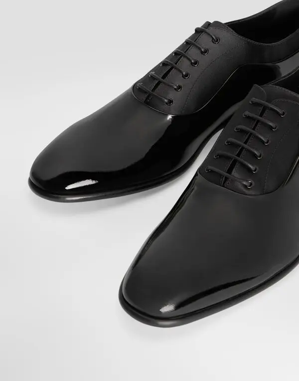 Dolce & Gabbana Brogues In Patent Leather