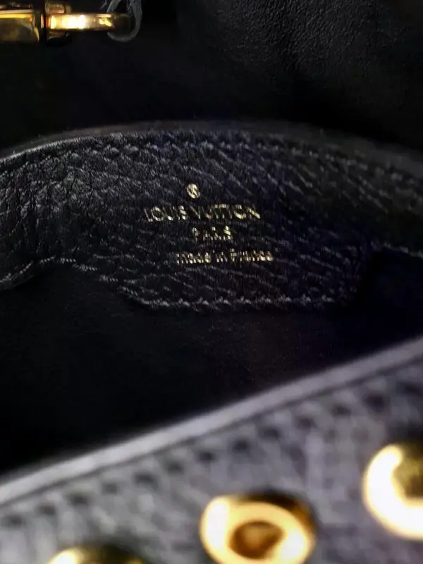 LOUIS VUITTON Capucines Bag Leather With Embellished Detail Pm Satchel - Black