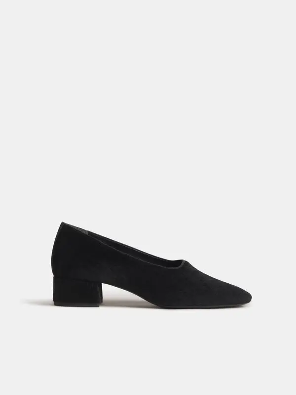 REFORMATION Inez Pump Haircalf