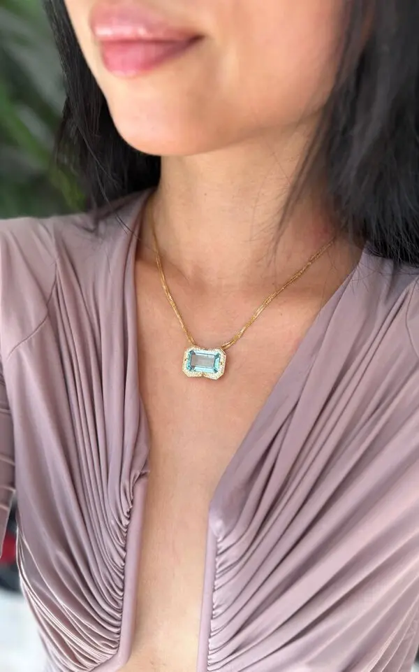 YI COLLECTION 18k Yellow Gold Aquamarine Diamond Supreme Necklace