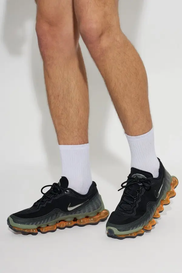 Nike Air Liquid Max Aw’ Sneakers