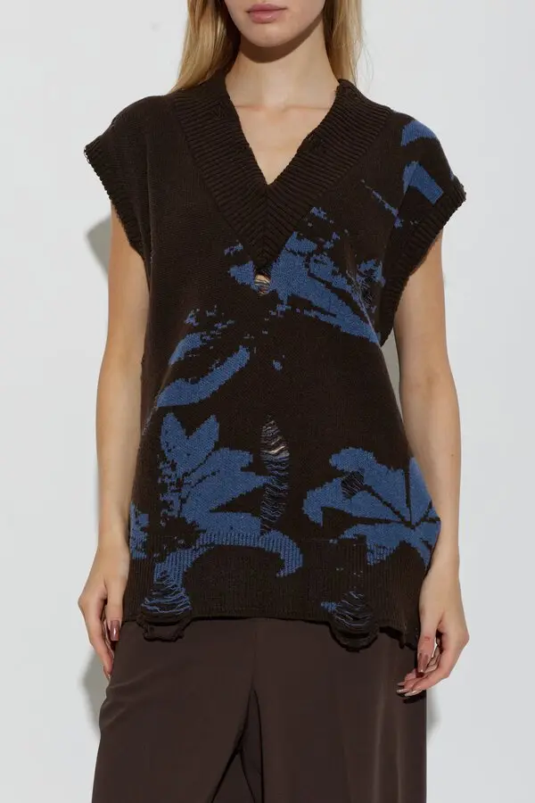 AKEP V-neck Vest