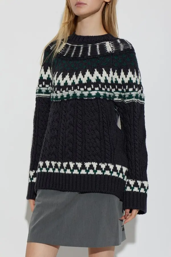 AKEP Wool Sweater With Decorative Weave