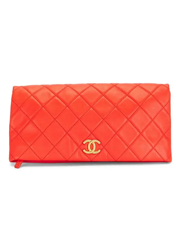 FWRD RENEW Chanel Lambskin Clutch