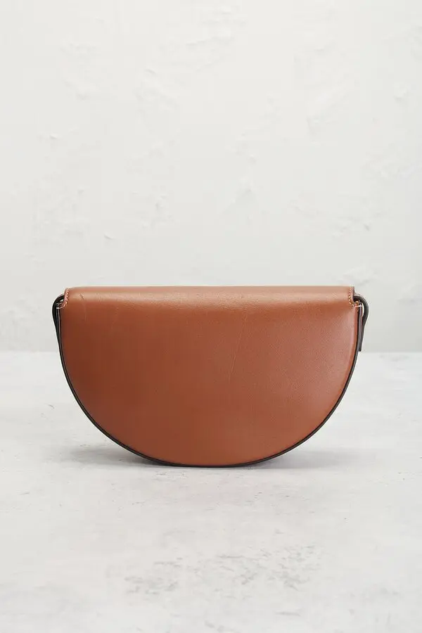 FWRD RENEW Celine Besace Cuir Triomphe Shoulder Bag