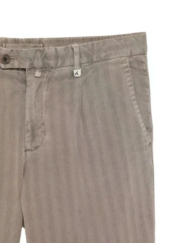 MYTHS Herringbone-pattern Pleated Trousers