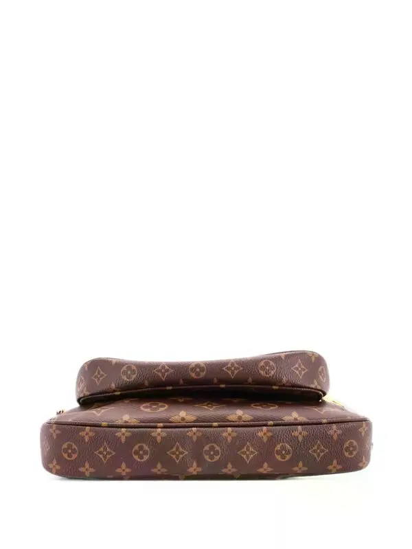 LOUIS VUITTON Multi Pochette Accessoires Monogram Canvas Crossbody Bag