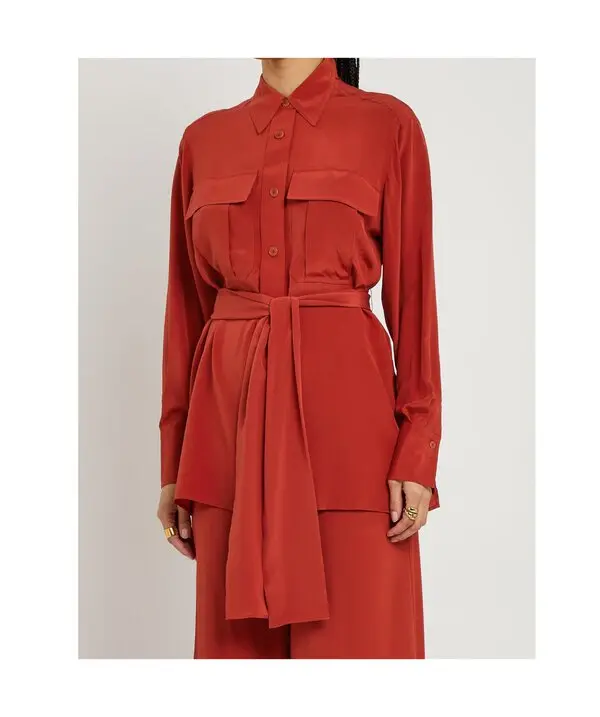 JOSEPH Pointed Collar Long-sleeved Shirt