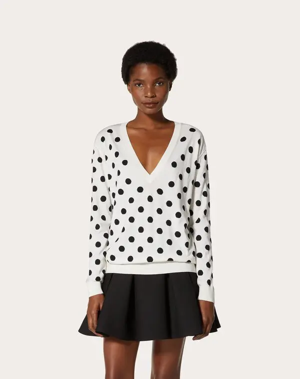 Valentino Garavani Logo V-neck-wool Sweater
