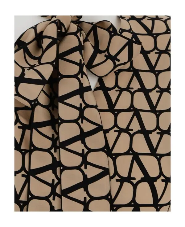 Valentino Garavani Monogram Knotted Collar Long-sleeved Dress