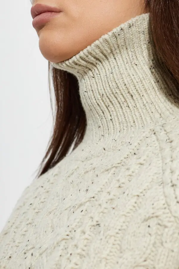 TOTEME Cable-knit Turtleneck Knitted Sweater