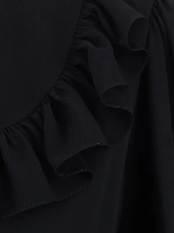 Chloé Ruffled Tie-neck Blouse