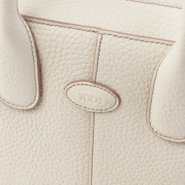 TOD'S Zippered Shoulder Bag