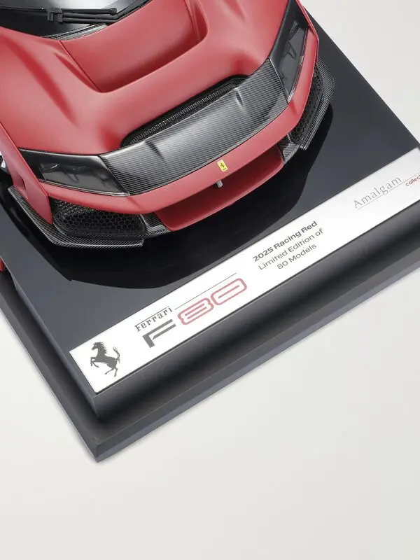 AMALGAM COLLECTION Ferrari F80 Racing 1:18 Model Car