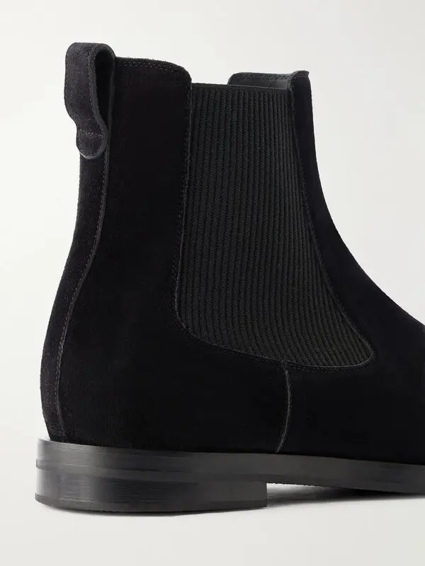 Manolo Blahnik Sempione Manny Suede Chelsea Boots