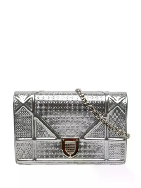 Dior 2019 Metallic Patent Microcannage Diorama Wallet On Chain Crossbody Bag - Silver