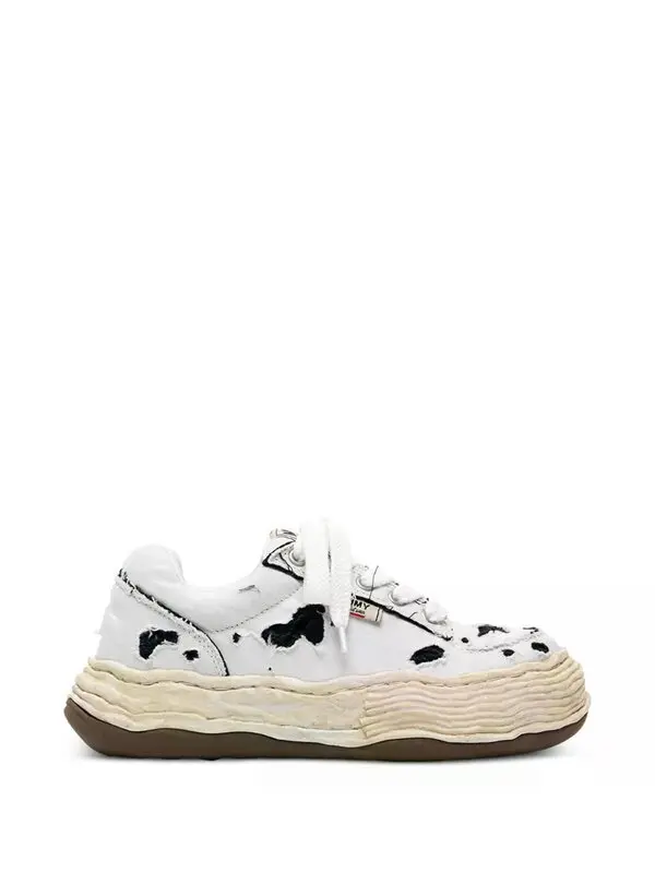Mihara Yasuhiro Oliver Og Sole Ripped Overdye Canvas Low-top Sneakers - White
