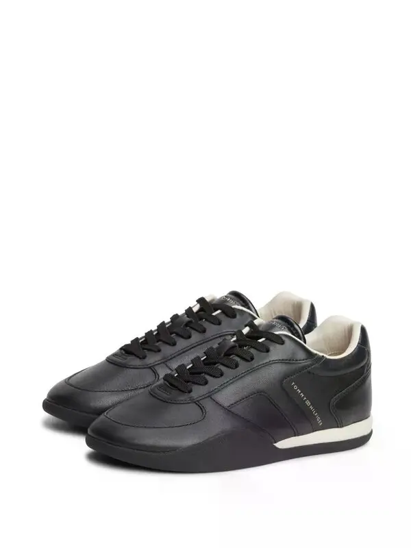 Tommy Hilfiger Logo-print Leather Sneakers