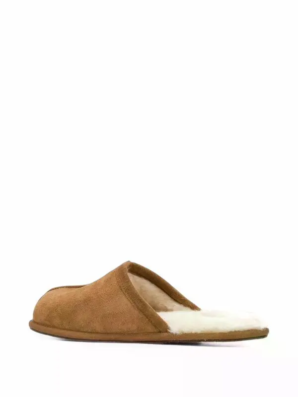 UGG Scuff Slippers - Brown