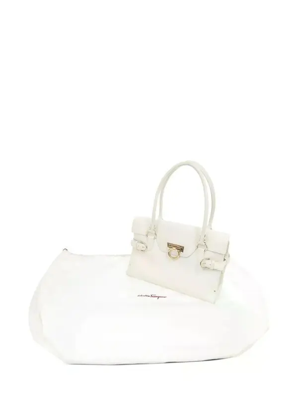 FERRAGAMO 2000-2026 Leather Gancini Handbag