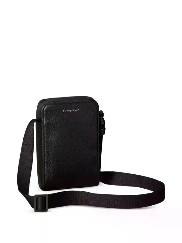 Calvin Klein Logo-plaque Textured-finish Shoulder Bag