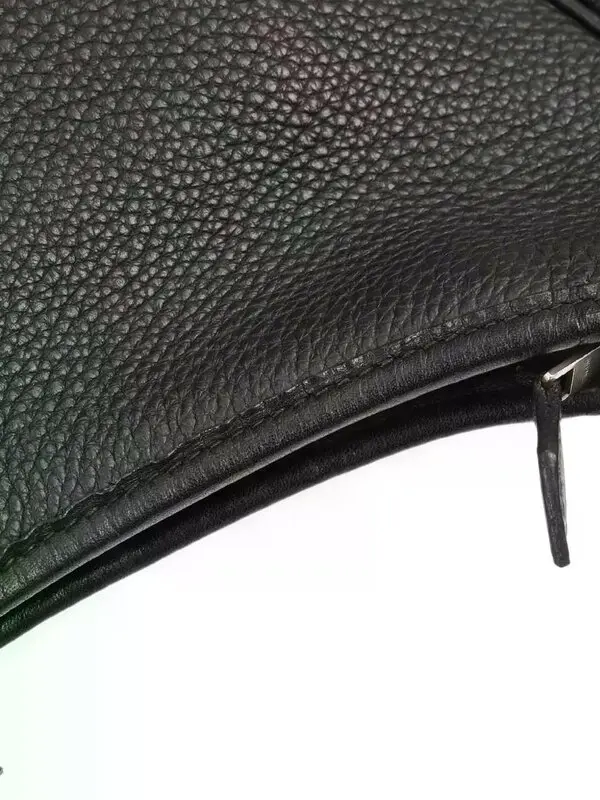 Hermès 2004 31 Trim Taurillon Clemence Shoulder Bag - Black