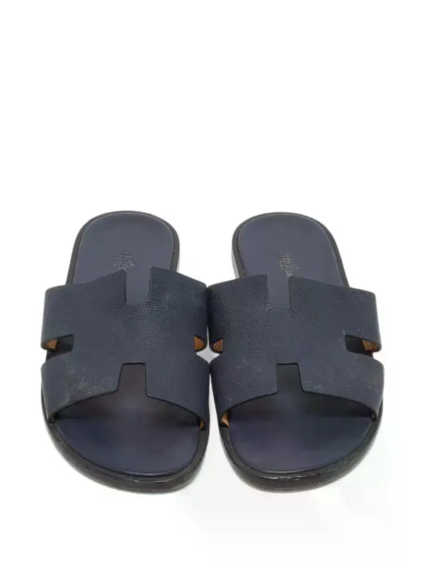 Hermès Izmir Cut-out Sandals