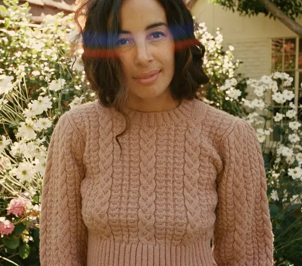 HMD Mulberry Sweater