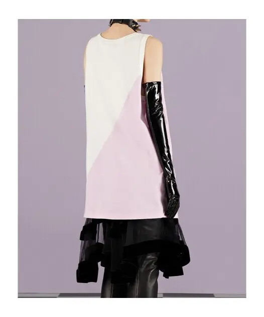 Gucci Logo Printed Sleeveless Top