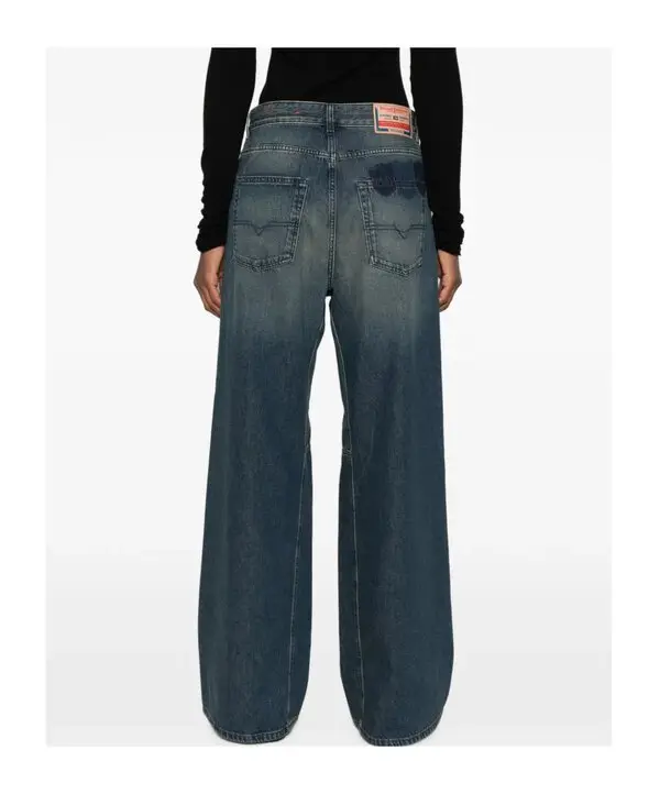 DIESEL® Wide-leg Jeans