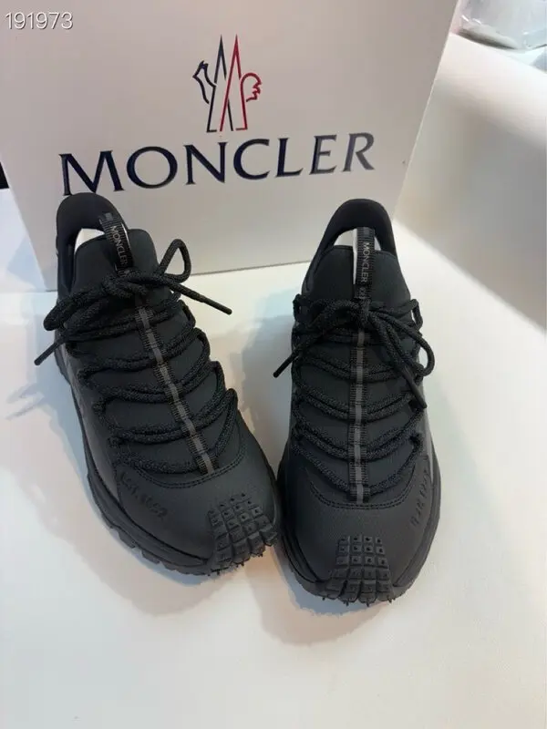 Moncler Trailgrip Lite2 Logo-lettering Sneakers