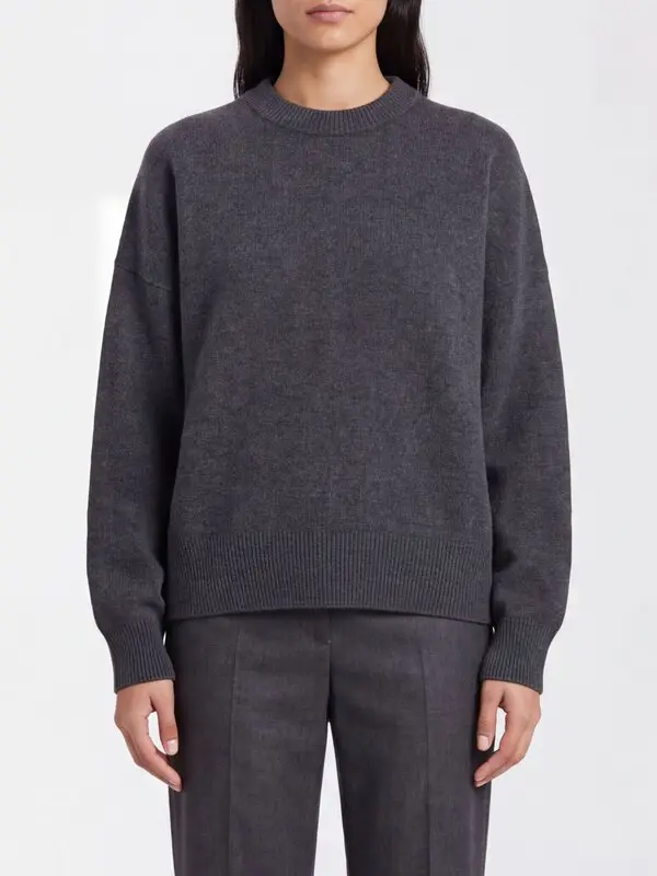 RÓHE Crew Neck Stretch Wool Jumper With Dropped Shoulders And Ribbed Trims