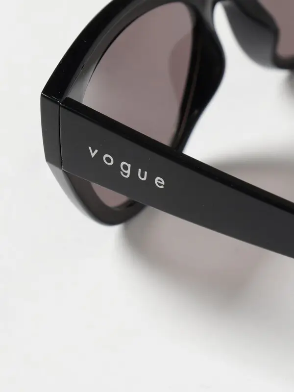 VOGUE Sunglasses