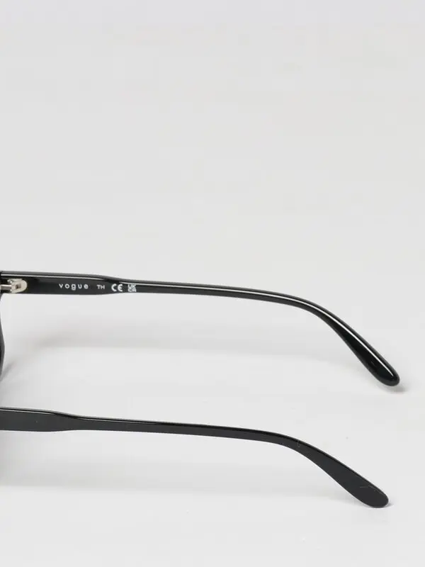 VOGUE Sunglasses - Black