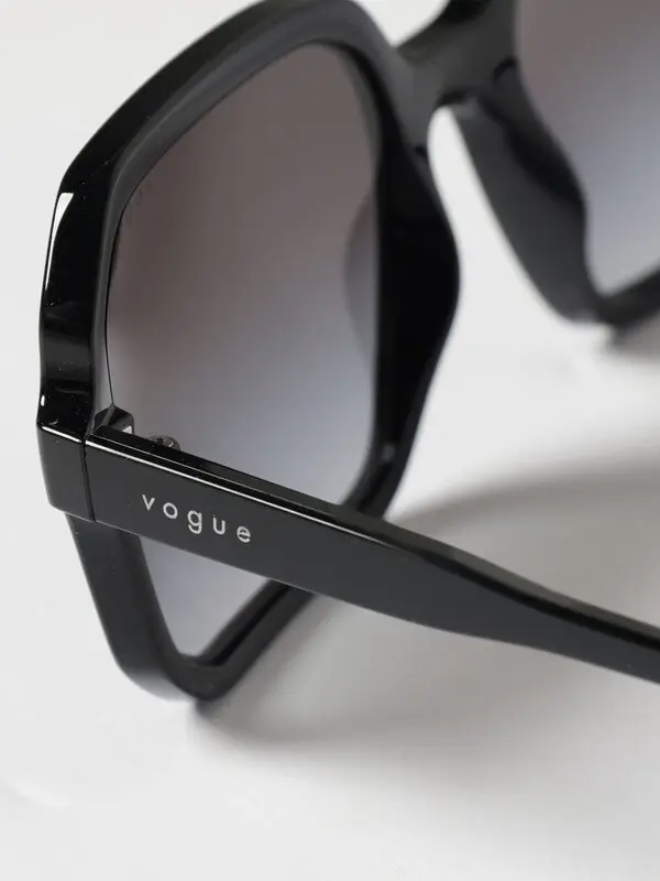 VOGUE Sunglasses - Black