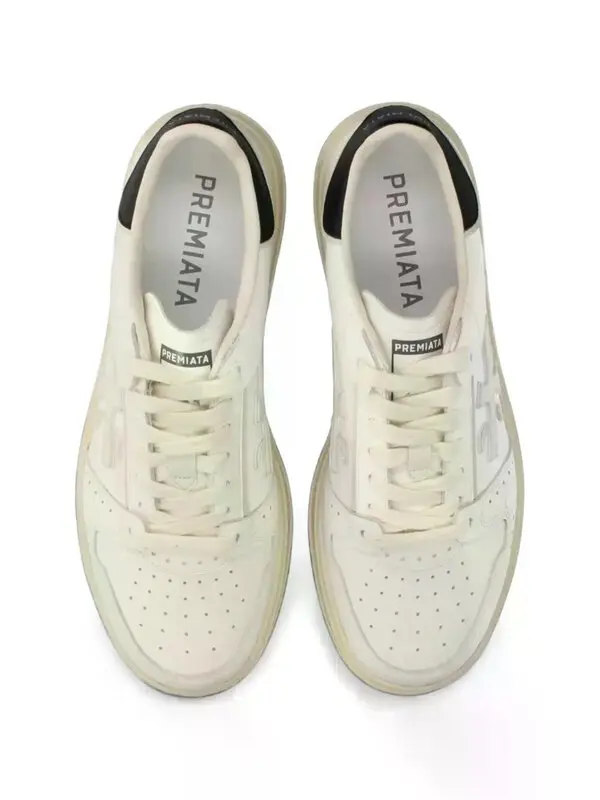Premiata Quinn 8209 Sneakers