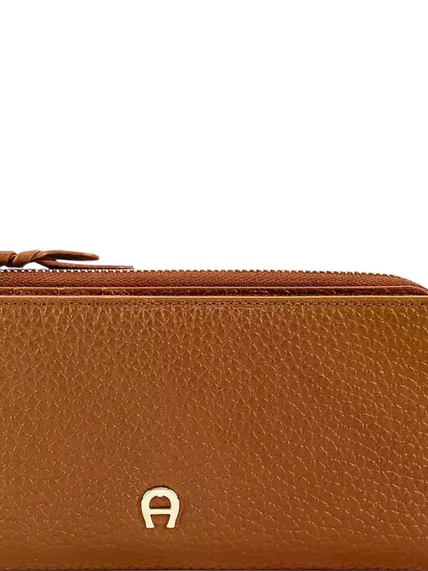 AIGNER Carré Logo-plaque Pebbled Wallet