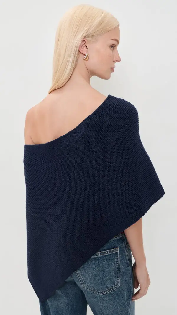 Lioness Luminous Poncho