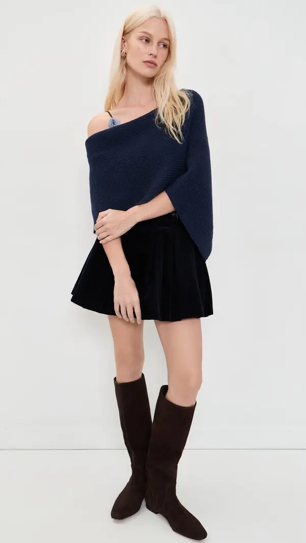 Lioness Luminous Poncho