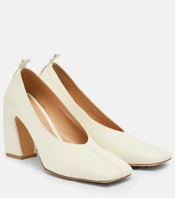 Bottega Veneta Allegra Leather Pumps