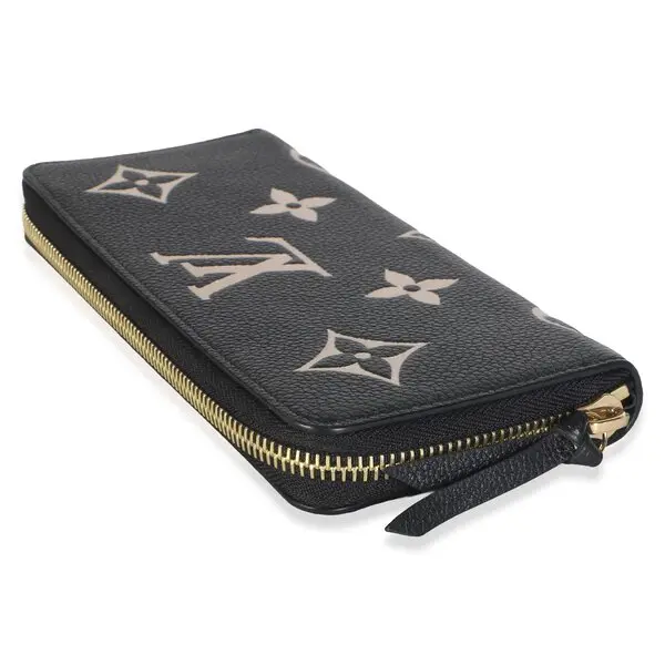 LOUIS VUITTON Beige Giant Monogram Empreinte Zippy Wallet
