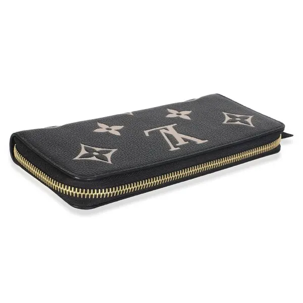 LOUIS VUITTON Beige Giant Monogram Empreinte Zippy Wallet